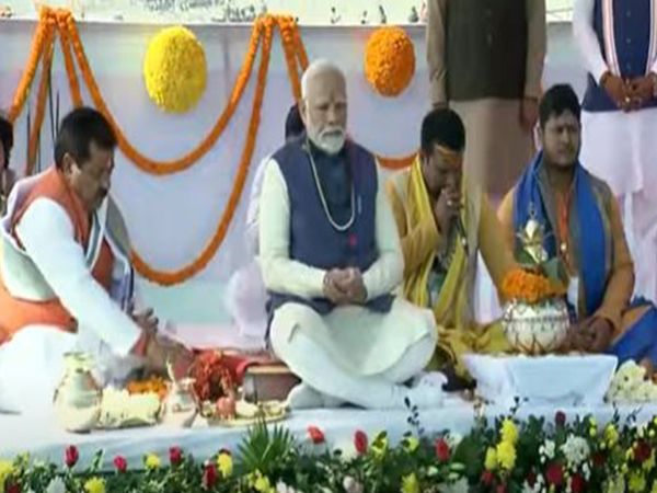 Uttar Pradesh: PM Modi performs pooja at Sangam in Prayagraj