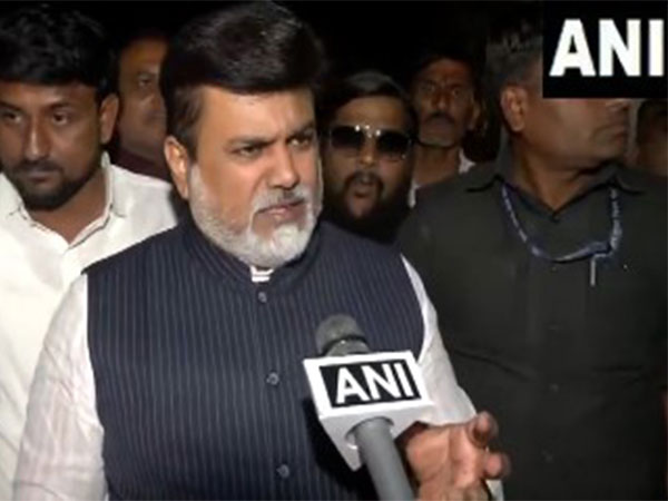 Uday Samant takes oath, vows to work for Maharashtra's development ...