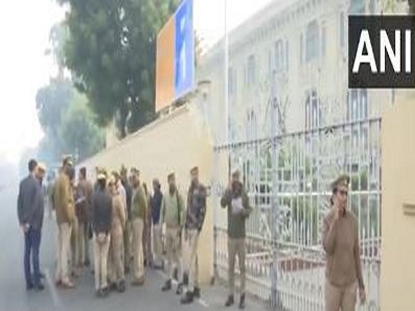 Uttar Pradesh Winter Assembly Session commences in Lucknow; security ...