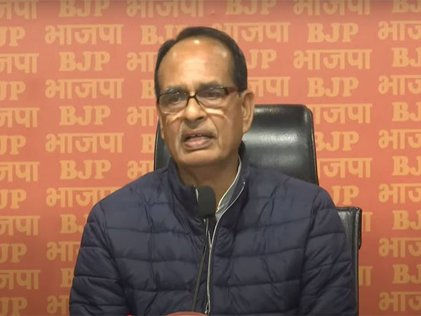 "Rahul Gandhi behaved like a goon, deliberately disrupted BJP MPs ...