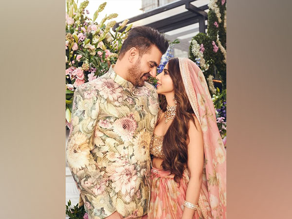 "Thank you for your unconditional love": Arbaaz Khan shares adorable pictures with wife Shura on ...