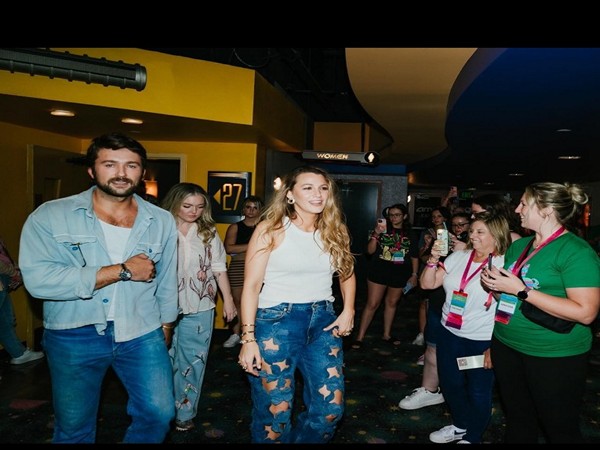 "For the love of god...": Brandon Sklenar pleads people to read Blake ...