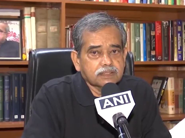 "Great loss to country, Congress party": Abhijit Mukherjee on demise of Manmohan Singh