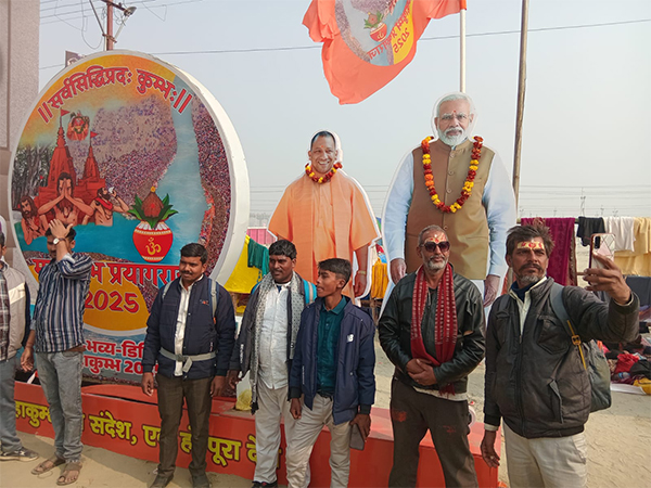 Millions flock to Mahakumbh for holy dip, selfies with PM Modi-CM Yogi ...