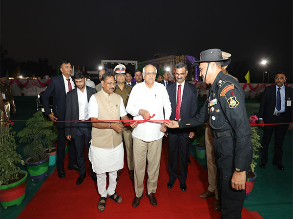 Gujarat CM Bhupendra Patel inaugurates 'Police Expo' by Tapi District ...