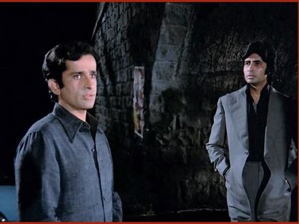 Amitabh Bachchan, Shashi Kapoor starrer 'Deewaar' to have special ...