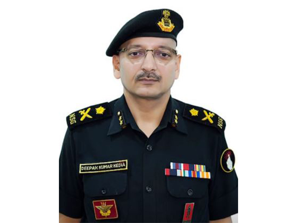 Senior NSG officer conferred with 'CA in Public Service' award by ICAI