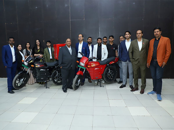 PlugNride Motors Launches Indigenous High-Speed Electric Two-Wheeler ...