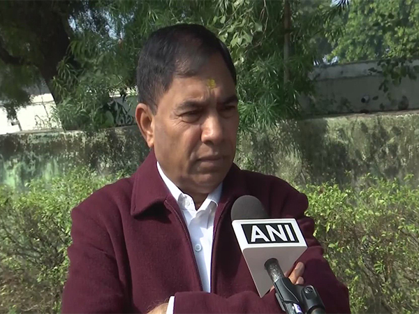 "Don't think anyone should use such situations for political gain ...