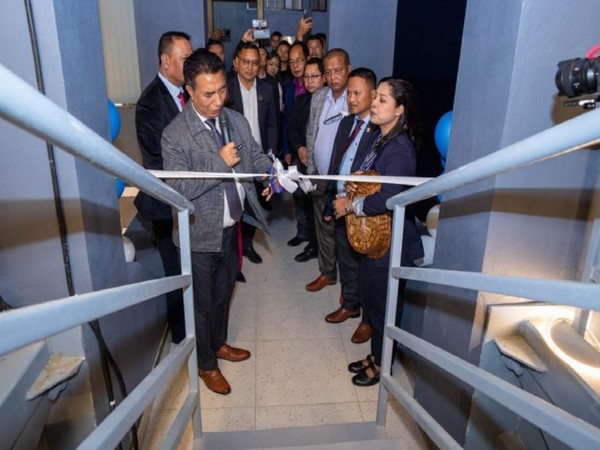 Mizoram: Cheif Minister Lalduhoma inaugurates Aizawl Peak Resort Skywalk