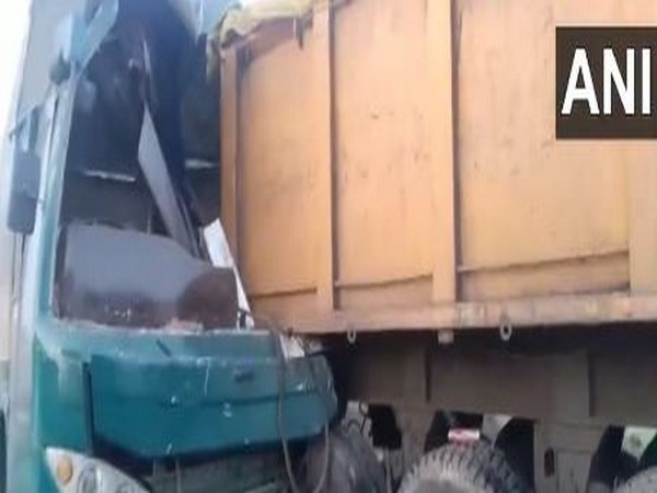 Bus carrying Maha Kumbh devotees collides with truck at Madhya Pradesh ...