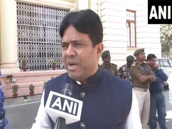 "A lobby is trying to portray Aurangzeb as cruel": JD(U)'s Khalid Anwar