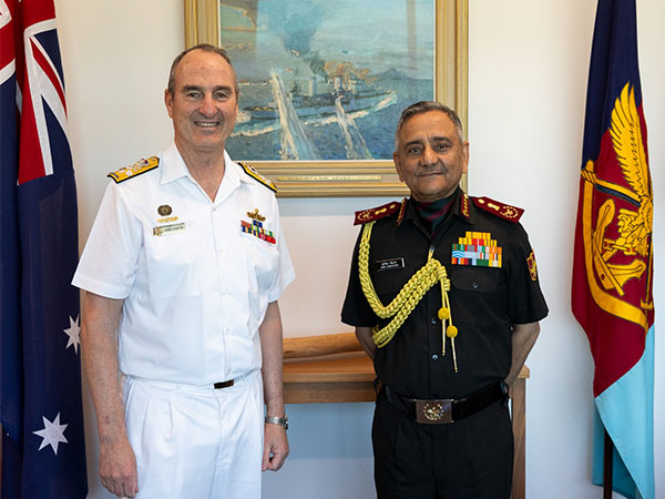 Australia's Chief of Defence Force hosts CDS General Chauhan, expresses ...