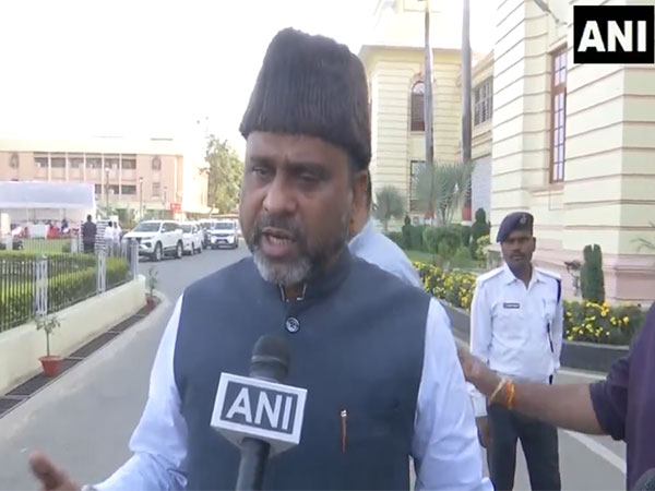"Aurangzeb was a noble emperor": AIMIM MLA defends Aurangzeb ...