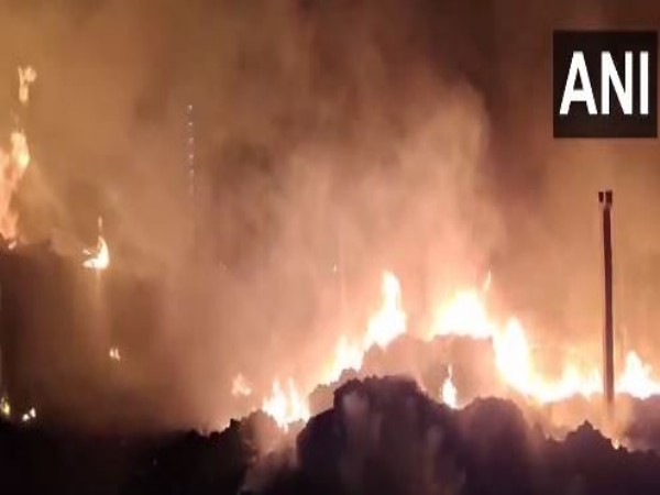 Gujarat: Massive fire destroys over 15 scrap warehouses in Valsad district