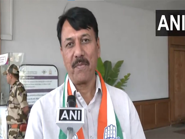 "Will take to streets to raise voice of people": Congress leader Amit Chavda