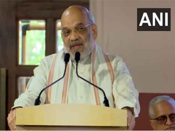 Union Home Minister Amit Shah unveils 24 reprinted editions of 'Sastu ...
