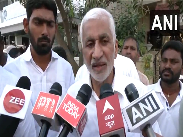 "Everything dealt by Vikrant Reddy, not me": Former YRSCP MP Vijayasai Reddy appears before CID ...