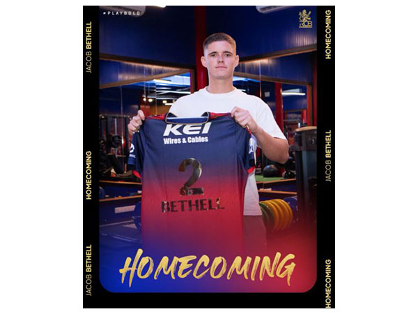 England star Jacob Bethell arrives in Bengaluru ahead of RCB's 2025 IPL ...