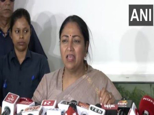 "Double-engine govt will solve every problem of farmers," assures Delhi CM