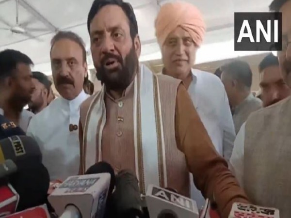 Haryana CM launches Mega Sabji Expo-2025, unveils plan for 3 new ...