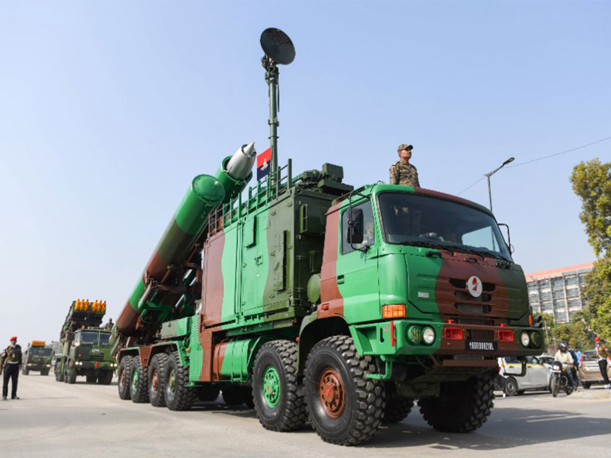 Indian Army, Air Force to get 800 Km strike range BrahMos supersonic ...