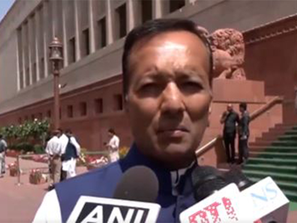 BJP leader Naveen Jindal seeks CBI probe into alleged assault on Col ...