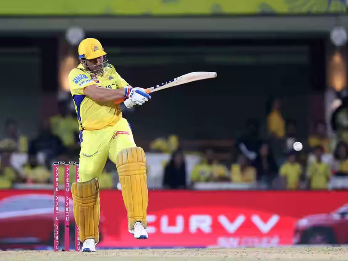 MS Dhoni surpasses Suresh Raina to become highest run-getter for Chennai Super Kings in history ...
