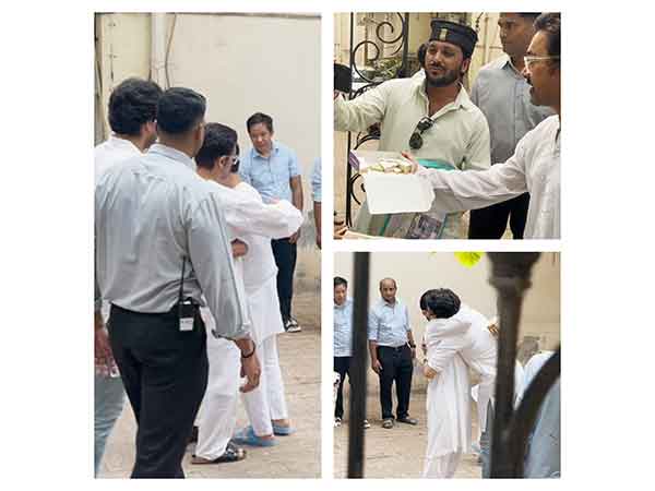 Eid: Aamir Khan shares warm hug with sons Junaid, Azad