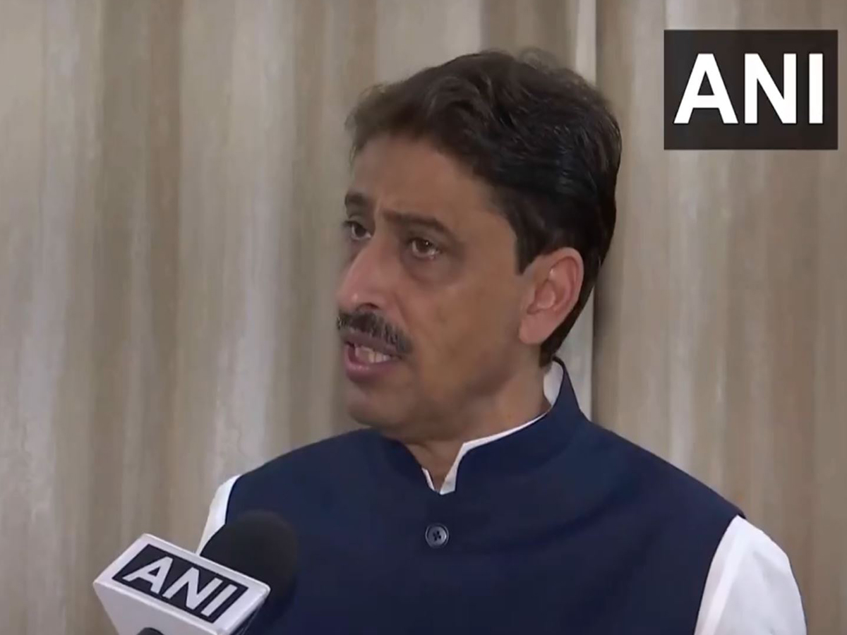 "This is a dangerous situation and is completely overlapping sections ...