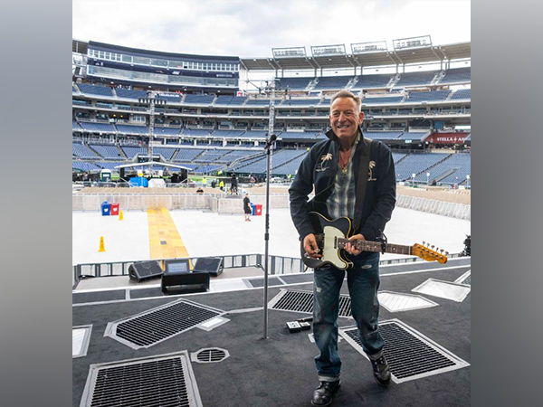 Bruce Springsteen to release seven 'Lost' albums in June