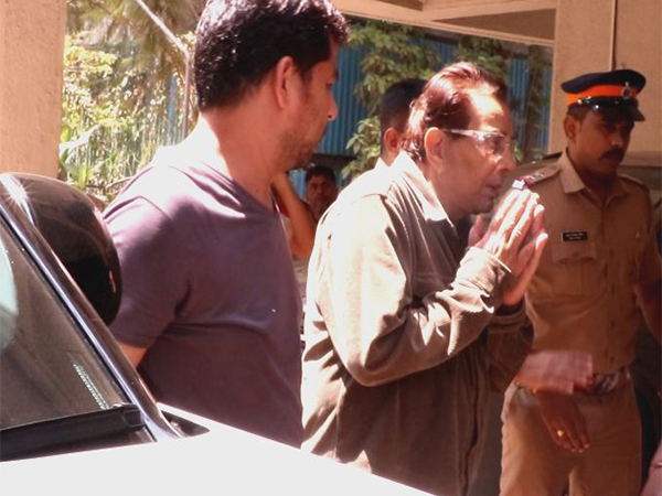 "Many memories together...": Dharmendra pays tributes to Manoj Kumar