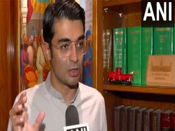 Rahul Gandhi's autobiography if written, title will be 'Failure to ...