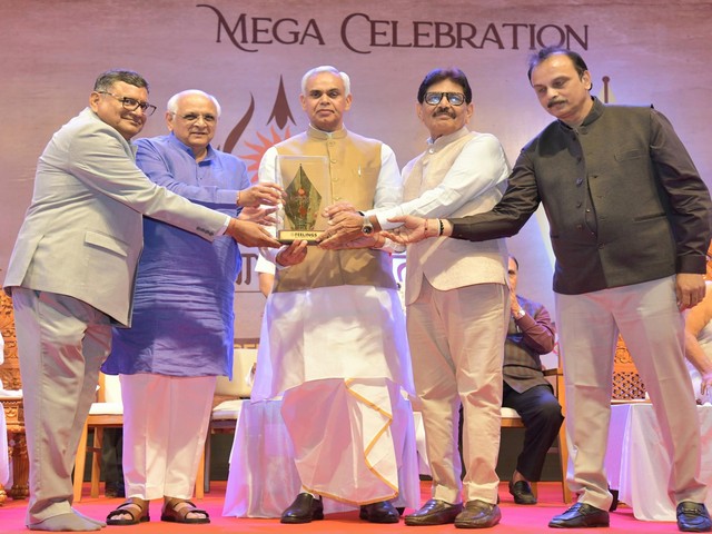 Gujarat Governor Devvrat, CM Patel chair 'Bharat, Bhagya, Vidhata - Nation First' program