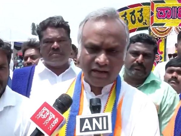 "They are stooges of RSS": Karnataka Minister Kharge slams BJP over caste census report