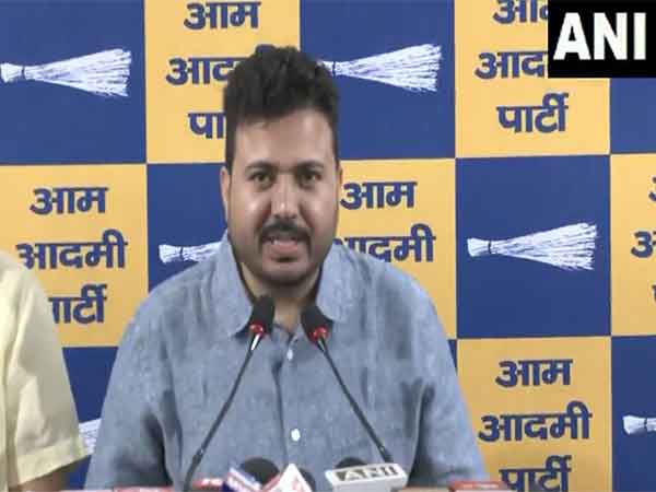 "This is an attempt to intimidate me": AAP's Durgesh Pathak after CBI ...