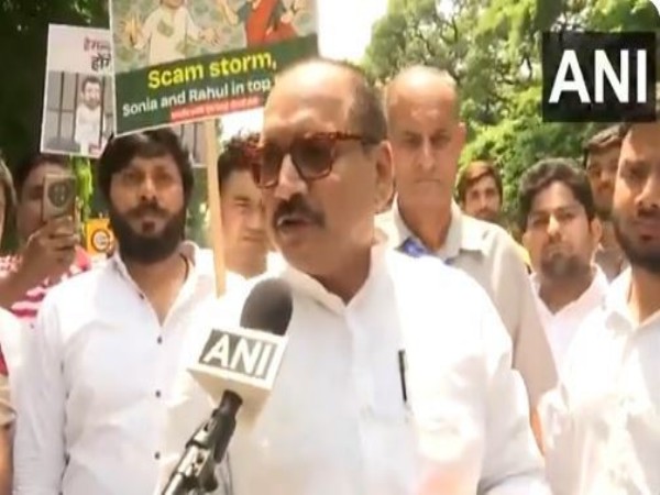 "Congress have to answer to the investigation agencies": Delhi BJP ...