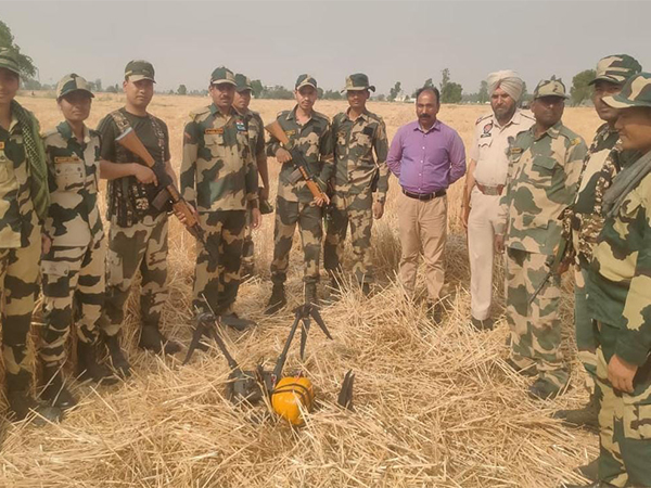 Punjab: BSF recovers 4 Pakistani drones, suspected heroin from Amritsar, Tarn Taran