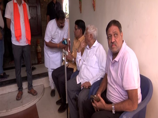 Chhattisgarh minister meets family of victim of Pahalgam attack
