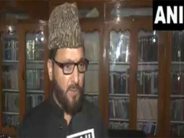 "Entire community is grieving": J-K Grand Mufti on Pahalgam terror attack