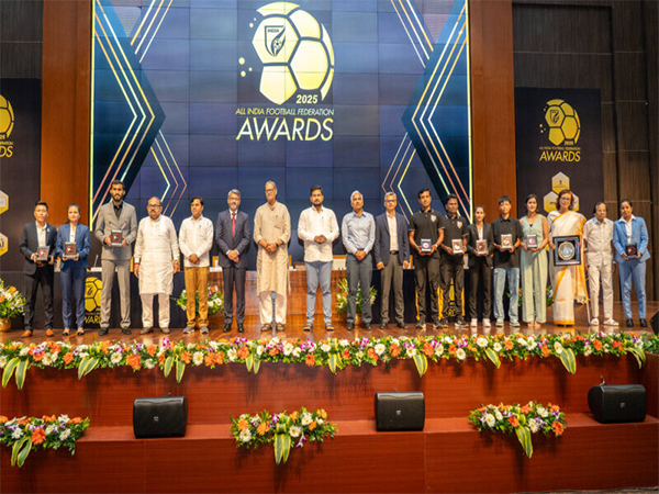 Subhasish Bose crowned AIFF Men's Player of the Year; Soumya Guguloth ...