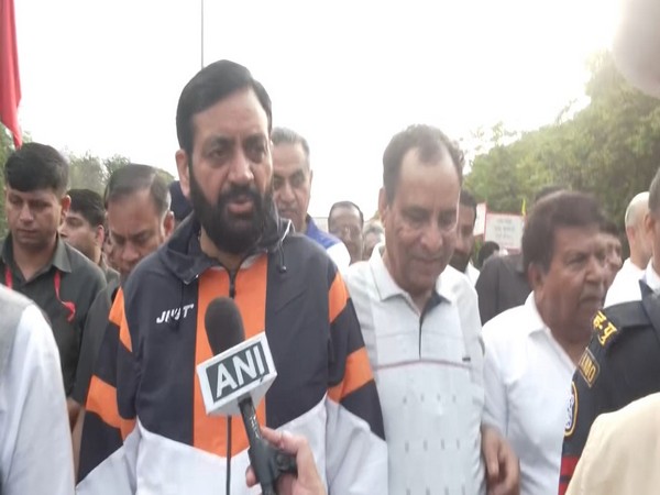Haryana CM participates in 'Walk for Drug-Free Chandigarh' along with ...