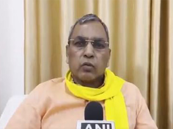 "When out of power, Samajwadi Party remembering historical figures": OP ...