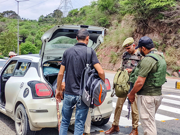EAM Jaishankar discusses Pahalgam terror attack with Russian FM Lavrov
