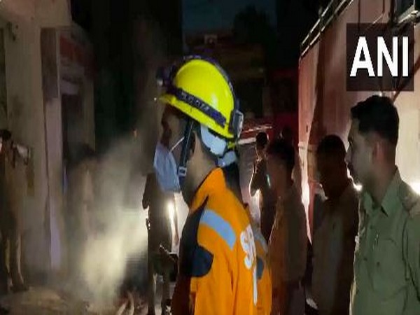 Kanpur fire: SDRF arrives at incident spot to carry out rescue operations