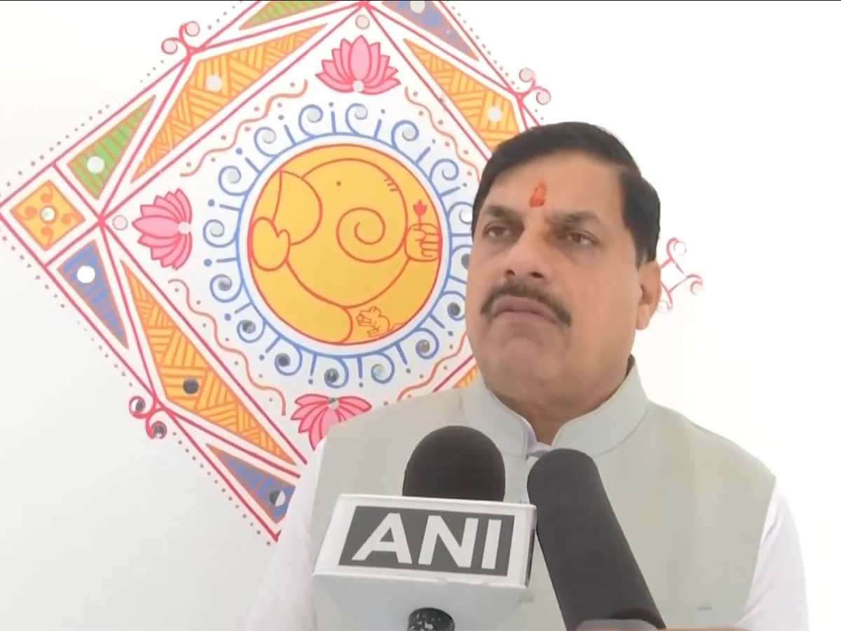 "Our govt is constantly working to make Madhya Pradesh prosperous ...