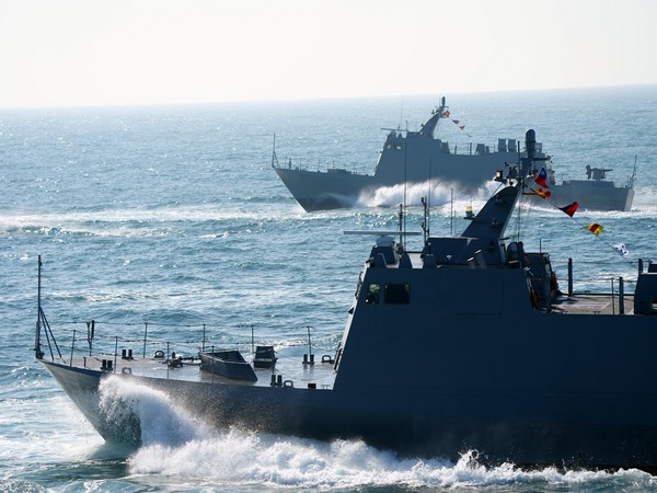 Taiwan MND detects 43 Chinese aircraft, 6 naval vessels in its territory