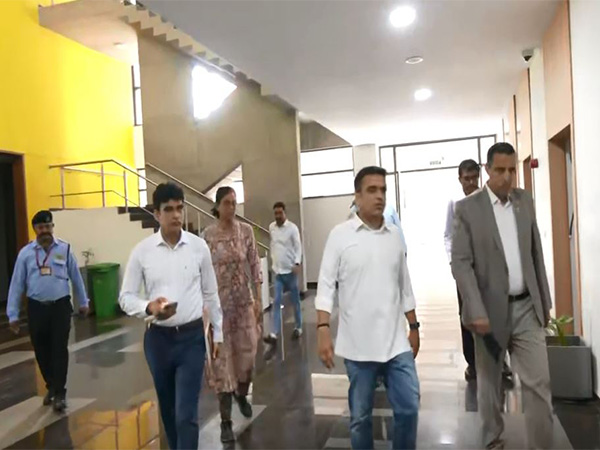 AI-171 Crash: Gujarat Home Minister Harsh Sanghavi reviews DNA testing ...