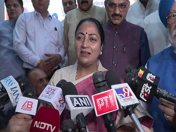 "Way double-engine govt has started working in Delhi is commendable": CM Rekha Gupta