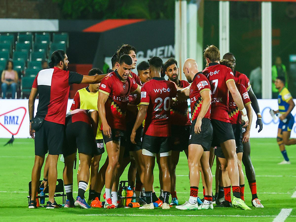 Chennai Bulls continue unbeaten run; Delhi Redz register first win of ...